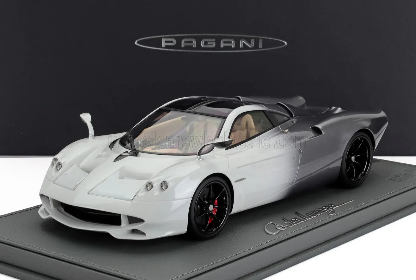 PAGANI - HUAYRA CODALUNGA 2022 - CON VETRINA - WITH SHOWCASE - BIAN ...